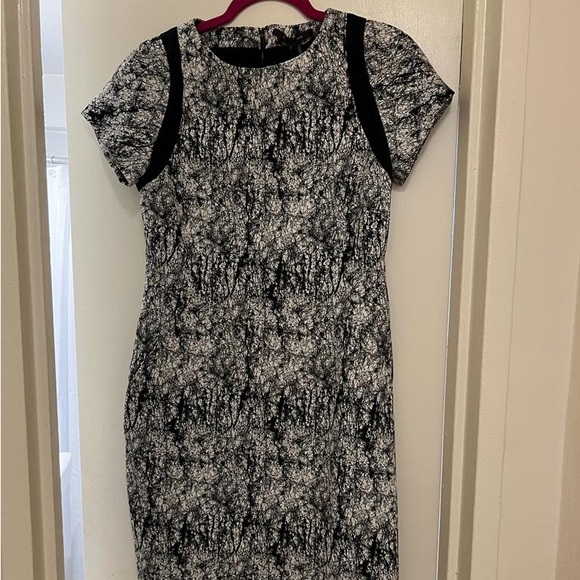 RACHEL Rachel Roy | Dresses | Authentic Rachel Roy Square Shoulder ...